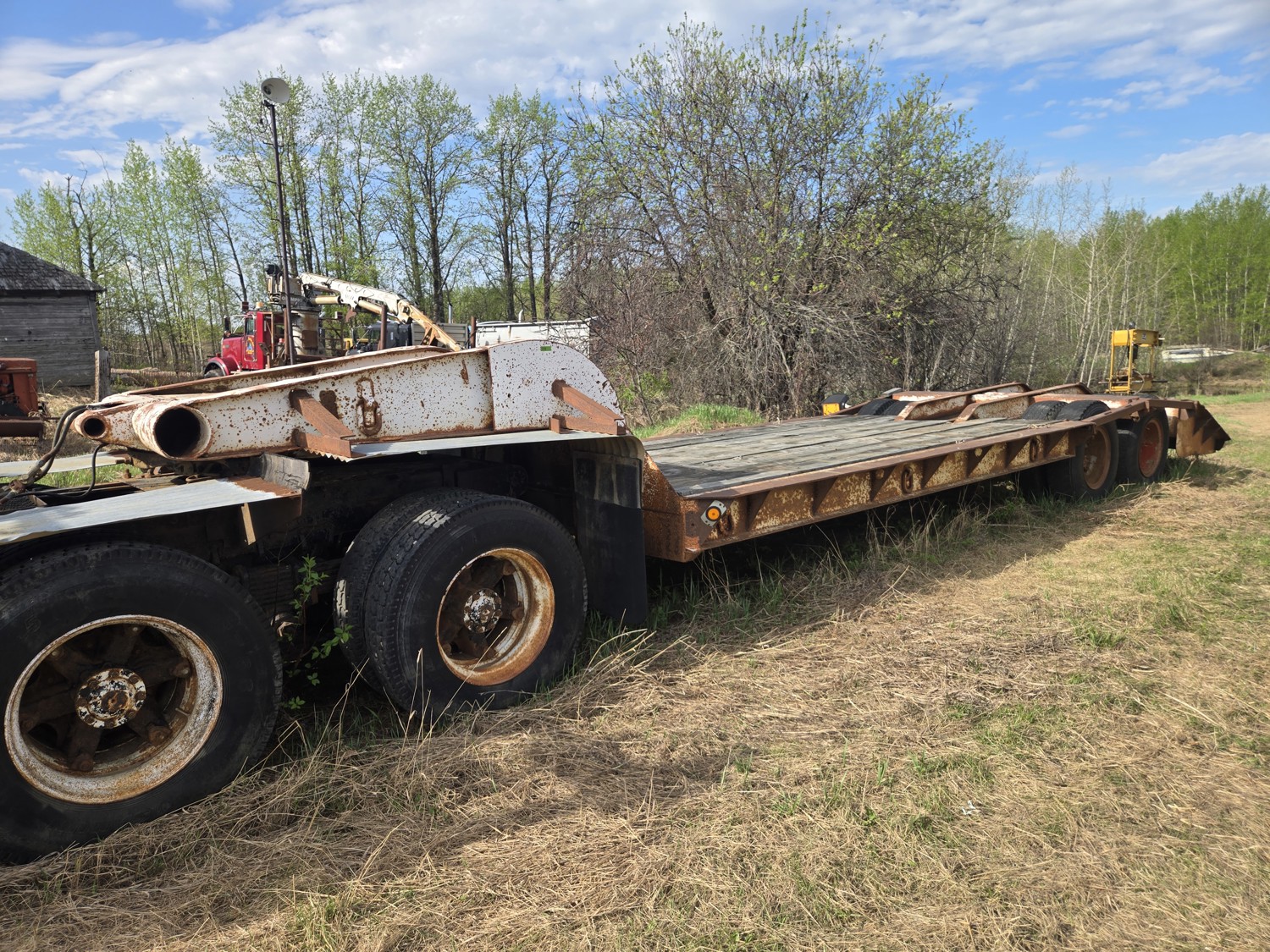 T/A Lowboy Trailer - 26EA | Team Auctions