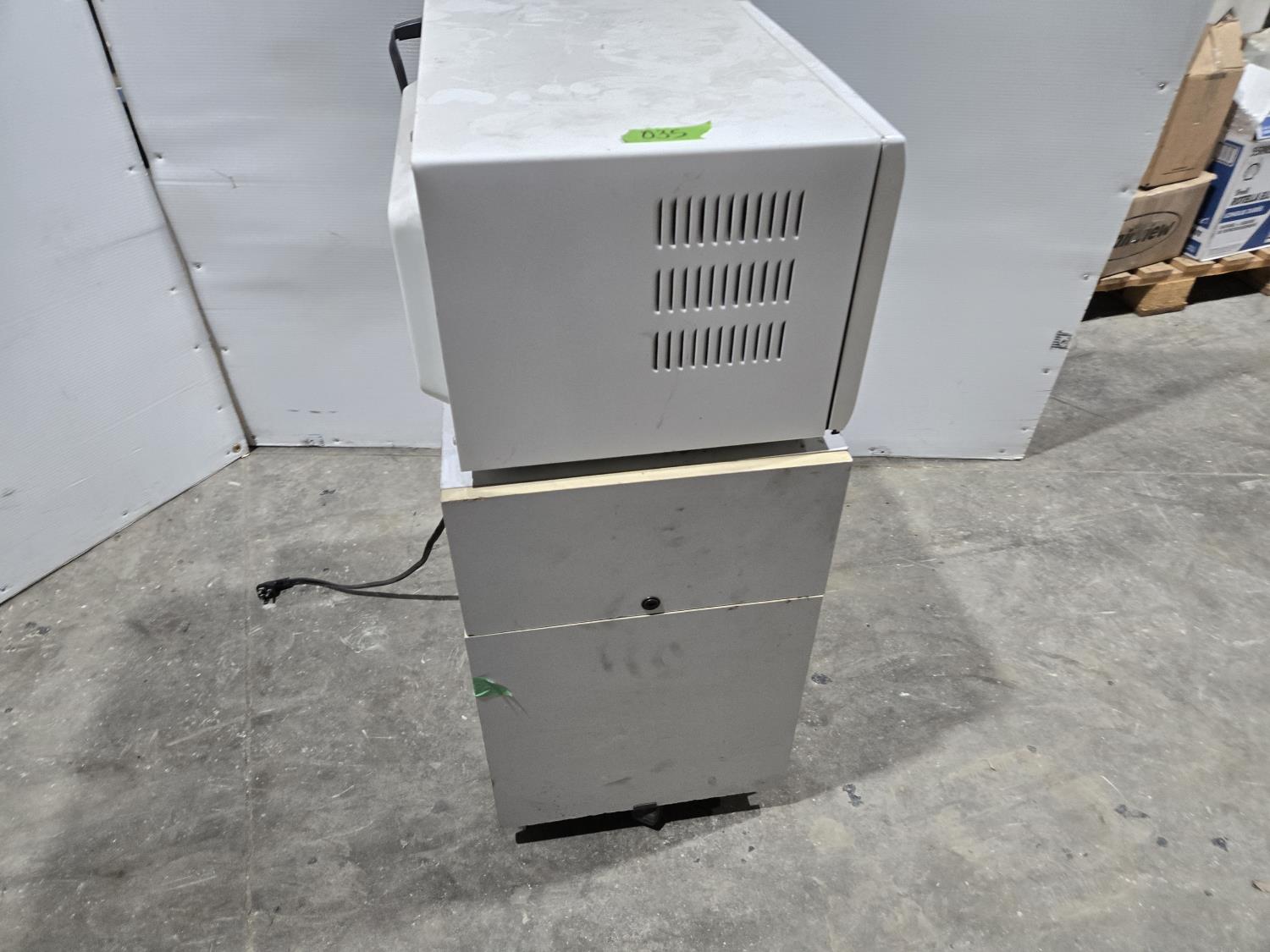 Panasonic Microwave & Small Filing Cabinet - 26AA | Team Auctions