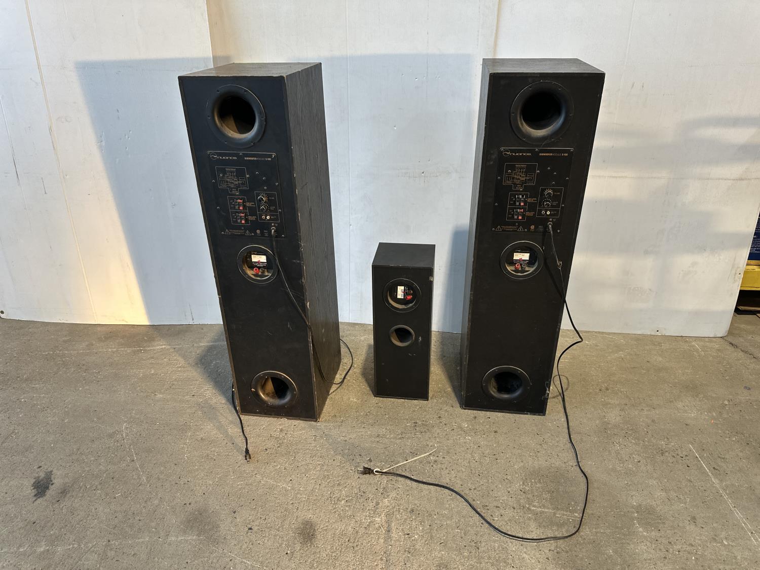 Nuance Subwoofer and (2) Tower Speakers - 26AB | Team Auctions