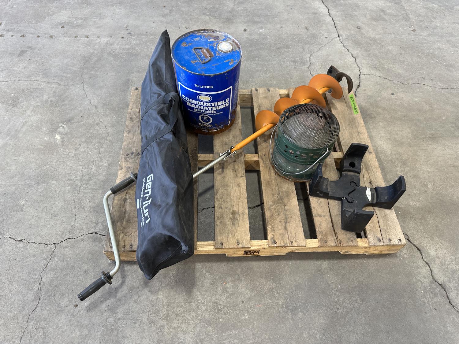 Coleman Adjustable 3000-5000 BTU Catalytic Heater, 20L Portable Heater ...